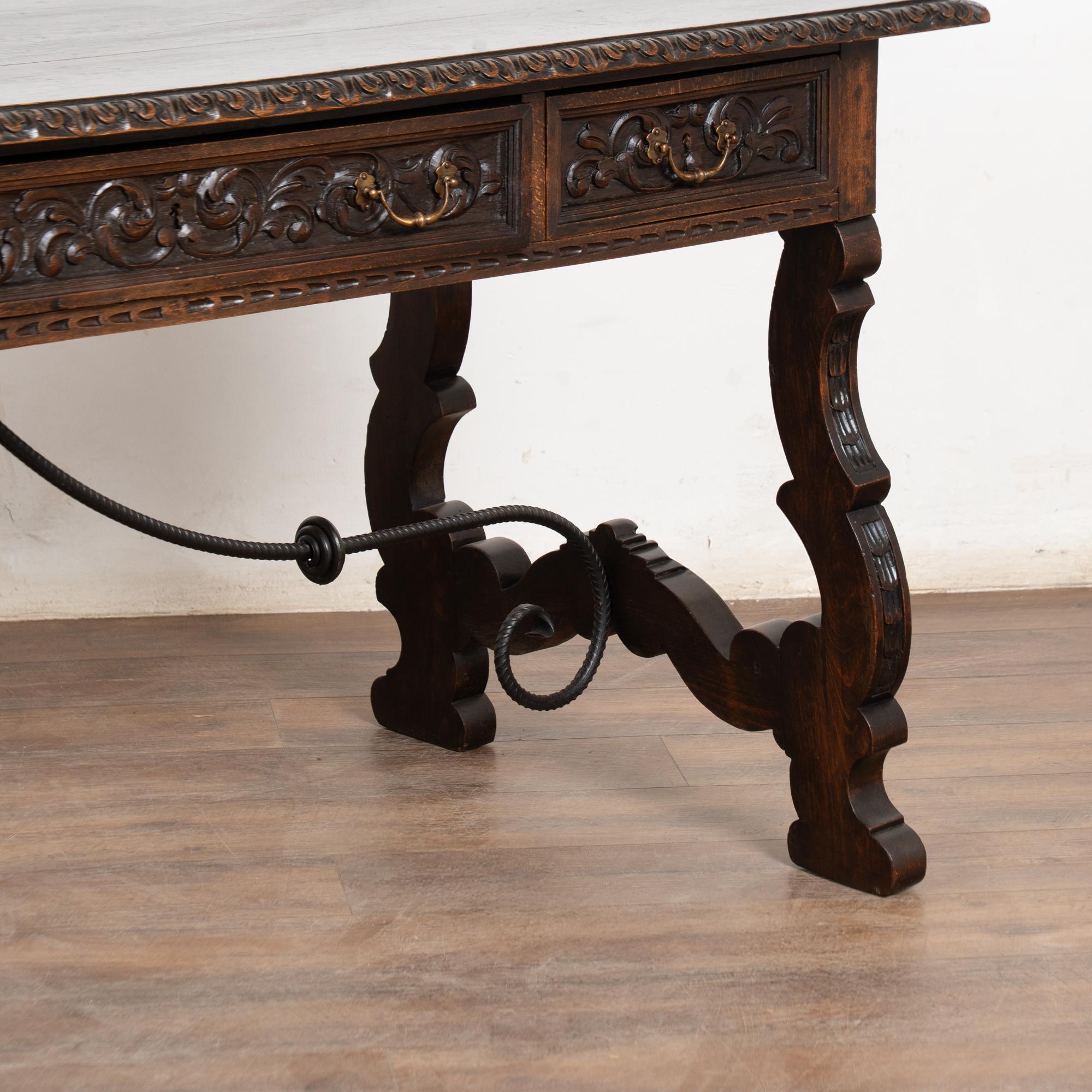 table - plug in added - need floor to skirt H